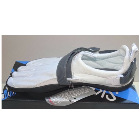 Fila | Shoes | Fila Mens Access Skeletoes 2 Pk14073104 White | Poshmark